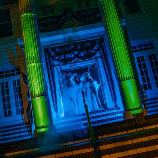 The Mortuary Haunted Mansion - #1 New Orleans Haunted House