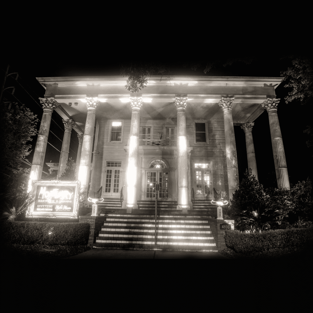 The Mortuary Haunted Mansion - #1 New Orleans Haunted House