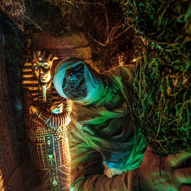 The Mortuary Haunted Mansion - #1 New Orleans Haunted House
